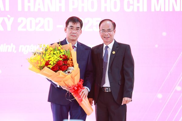 Lễ trao Quyết định công nhận Hiệu trưởng Trường Đại học Luật Thành phố Hồ Chí Minh nhiệm kỳ 2020 ...